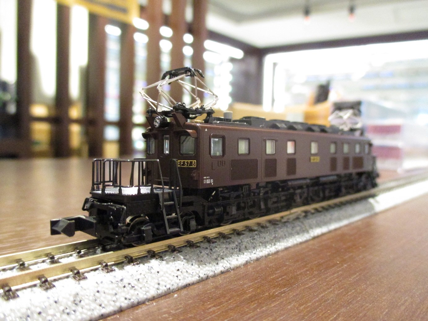 KATO京都駅店 on Twitter: "【特製品ご案内】EF57 8 デッキ補強付￥8,900(税抜)の発売を開始いたします。たくさんのご予約ありがとうございました。通信販売でご予約 ...