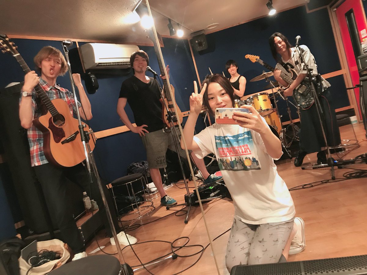 hibiku『Love Magic』発売記念の集い ヒゲドライVANも祝いに来るよ！に関するまとめ - posfie