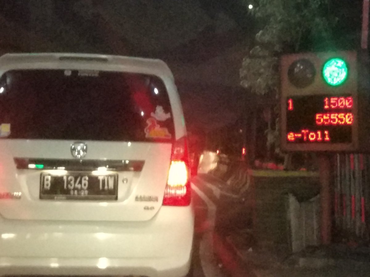 रविन ढकाल (@fs_emon) | Twitter