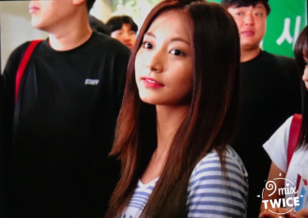 #tzuyu hashtag on Twitter