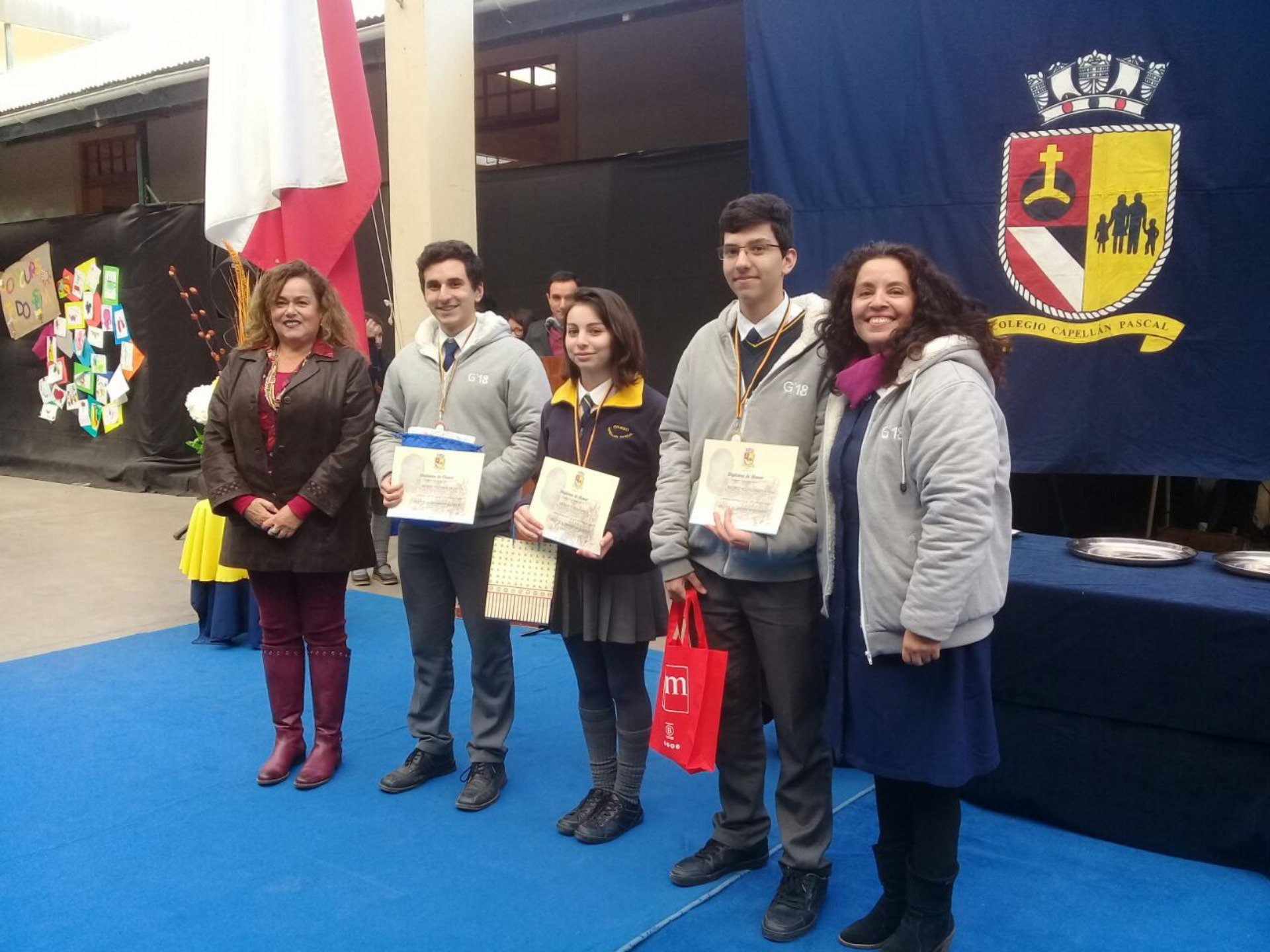 Colegio Capellan Pascal Logo Concierto Educacional PUCV Colegio