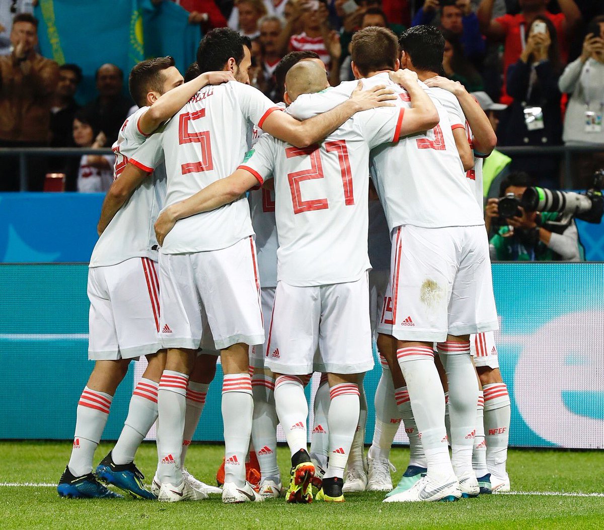 481 best Vamos Equipo images on Pholder | Fulbo, Jose Ma Gimenez13 and ...