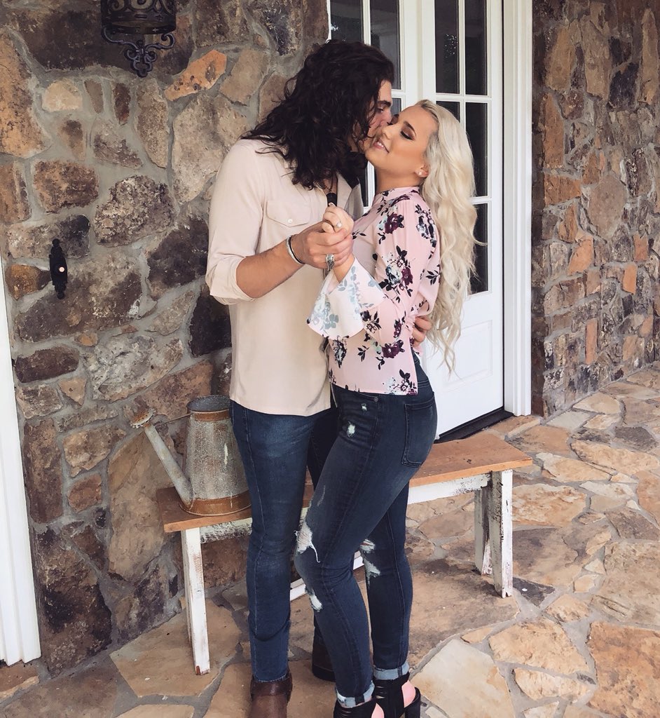 26 best Twitter Gabbybarrett_ images on Pholder | Gabby Barrett, Cade ...