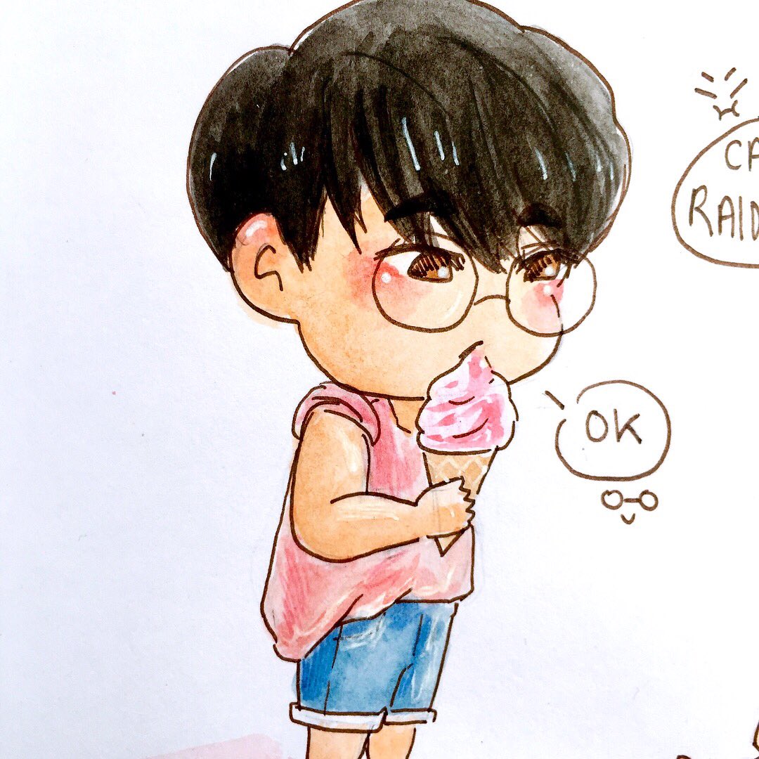 Chibi Eating Ice Cream