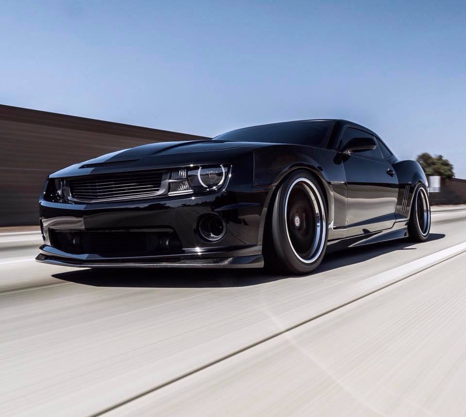 Slammed 5th Gen Camaro