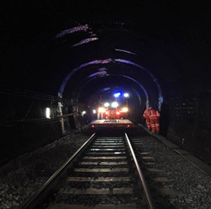 Network Rail Western on Twitter: "🛠️Around 400 metres of new track is being laid in the Old ...