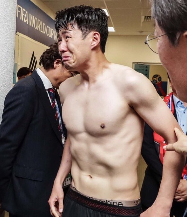 📅 saturday 🇰🇷 south korea 1-2 mexico 🇲🇽 😭 heung-min son in tears of ...
