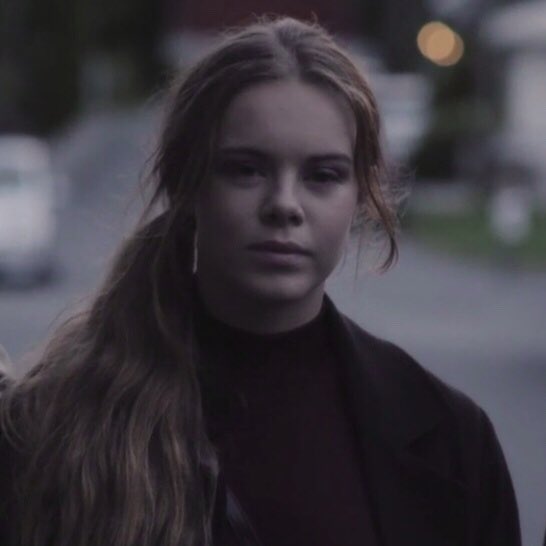 SKAM Layouts (@SkamLayouts) | Twitter