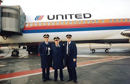 United Airlines Flight 585