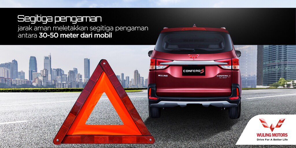 Fungsi Segitiga Pengaman Mobil