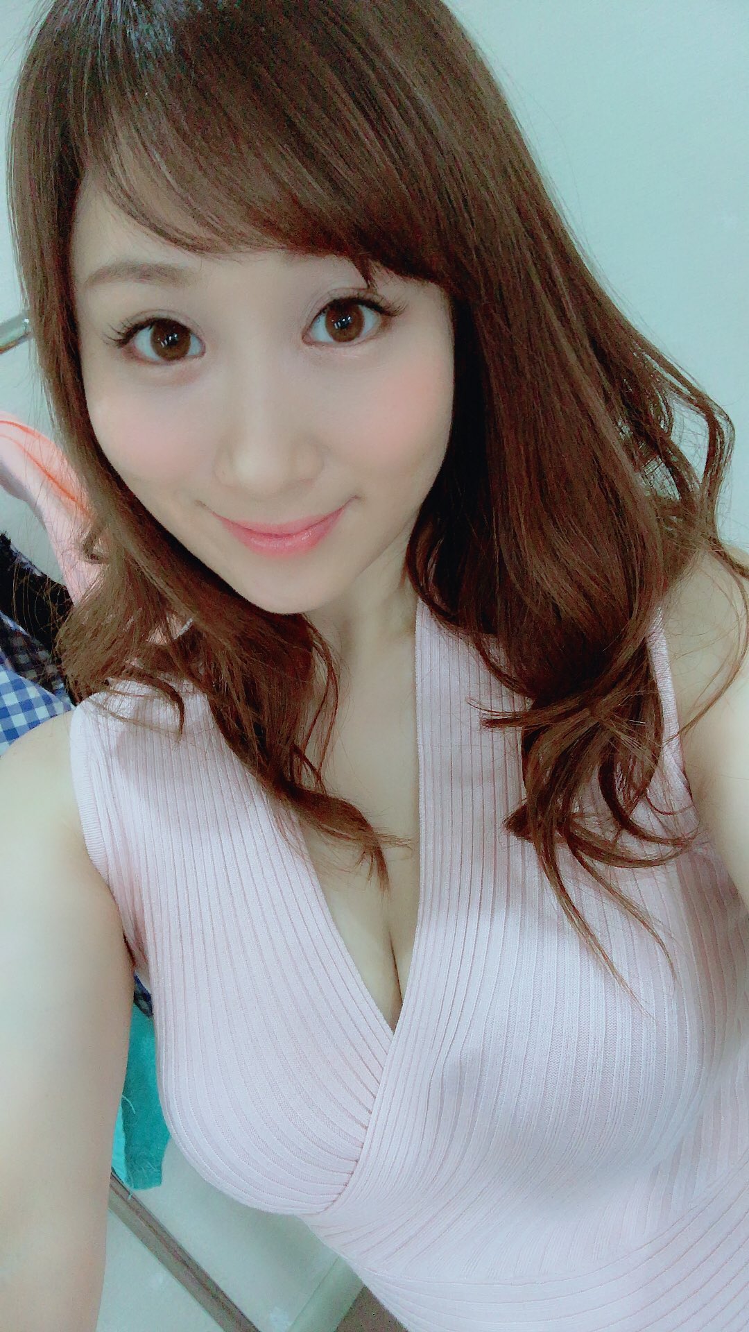Tw Pornstars 川上ゆう Twitter 胸開き服で撮影だよ 148 Am 6 Jul 2018 
