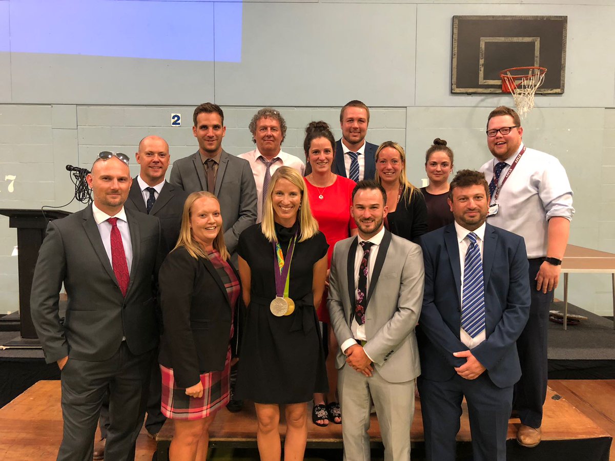 Colne Community School Logo