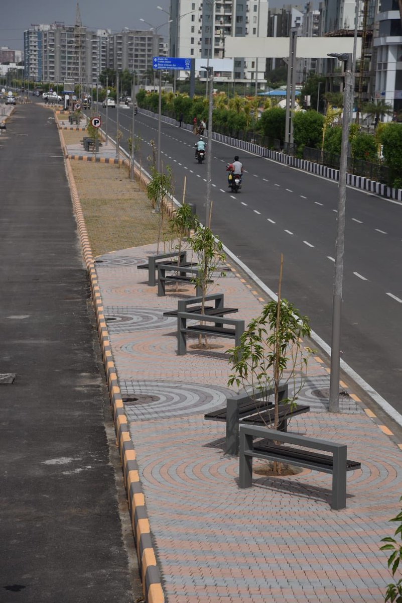 SMC plans to make Surat a Walk-way city | DeshGujarat