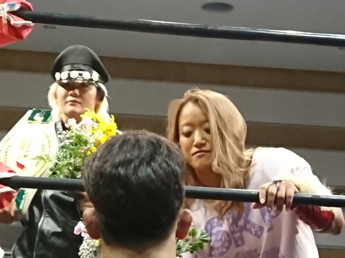 プロレスハードヒットの勝利者賞にはTENGAが贈呈された模様！ (11ページ目) - Togetter