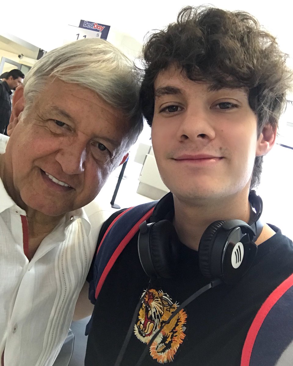 21 best Twitter @bryanmouque images on Pholder | Me acaban de mandar ...