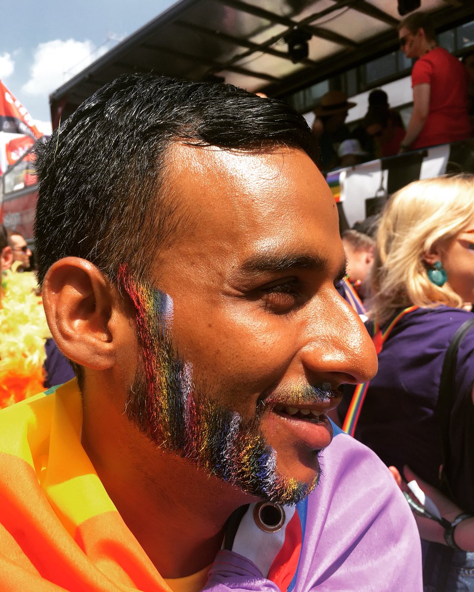 Sumit Baranwal (@thegeekyhermit) | Twitter