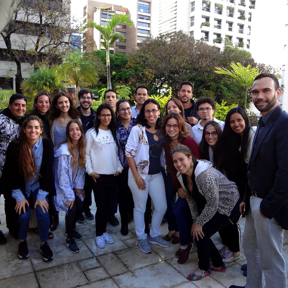 Jenni (@proyectosJenni) | Twitter