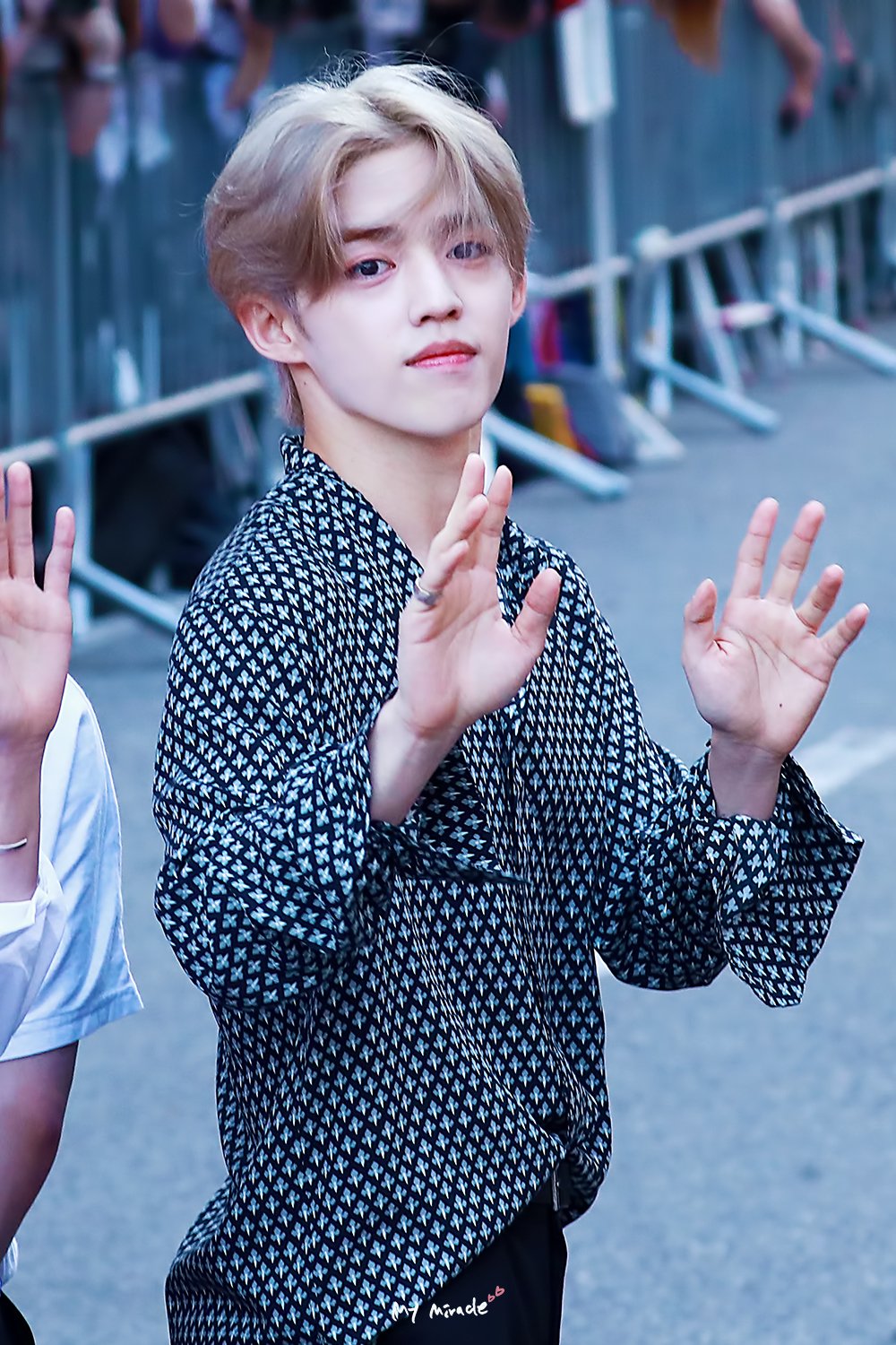 ADORING SEVENTEEN~♡ on Twitter: "[PIC/HQ] 180720 #SEVENTEEN Heading to Music Bank - S.Coups #세븐틴 ...