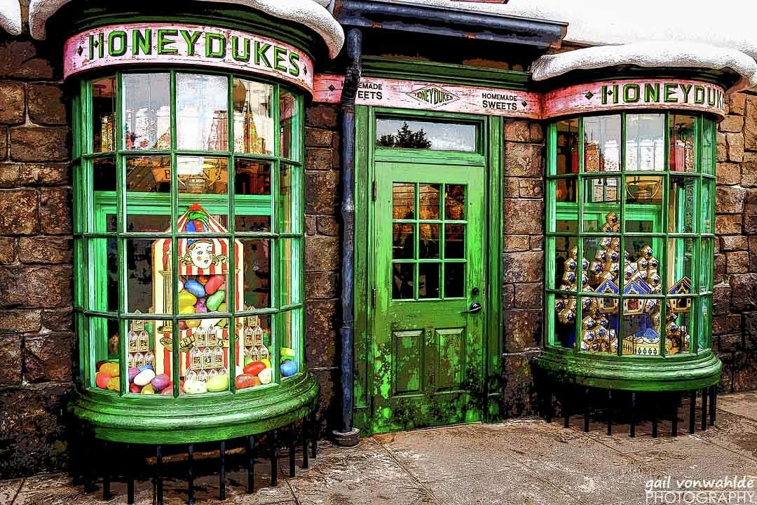 Hogsmeade Honeydukes