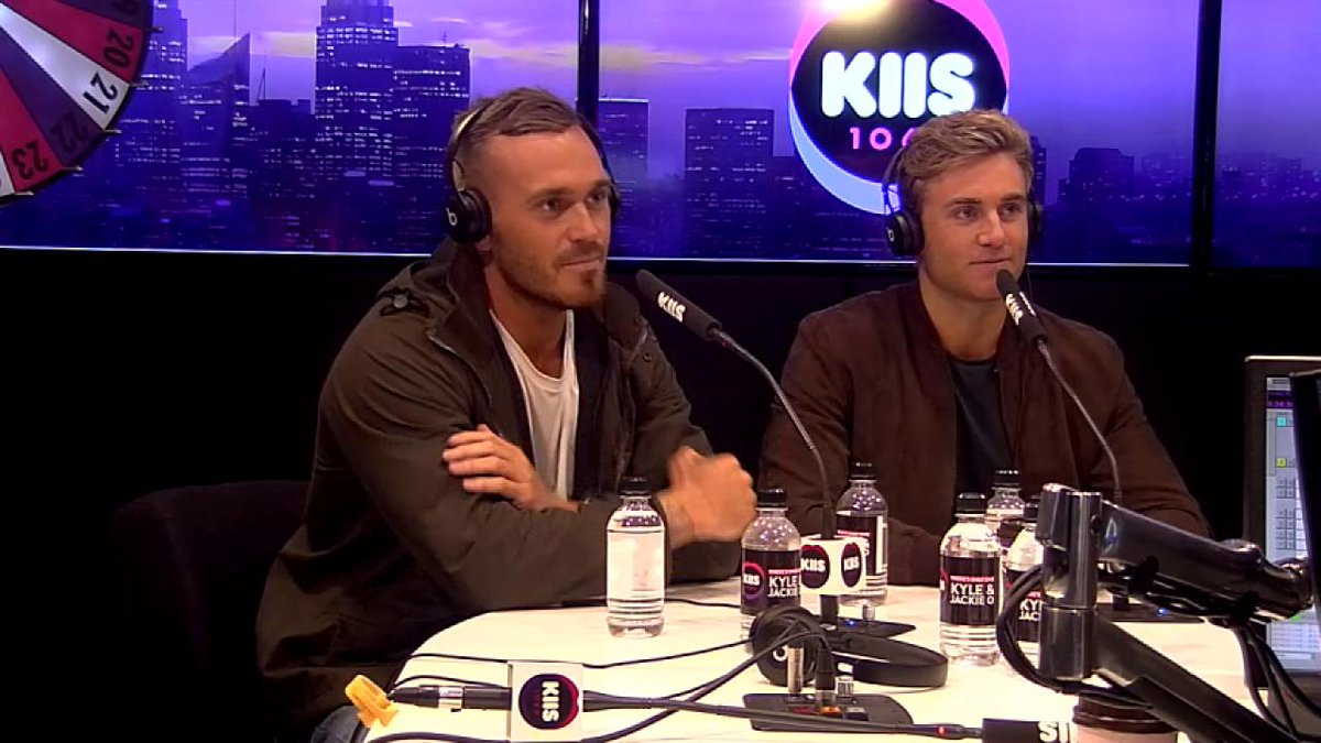 Erin: What a cute pic of DJ Example, wife Erin and baby Evander! See ...