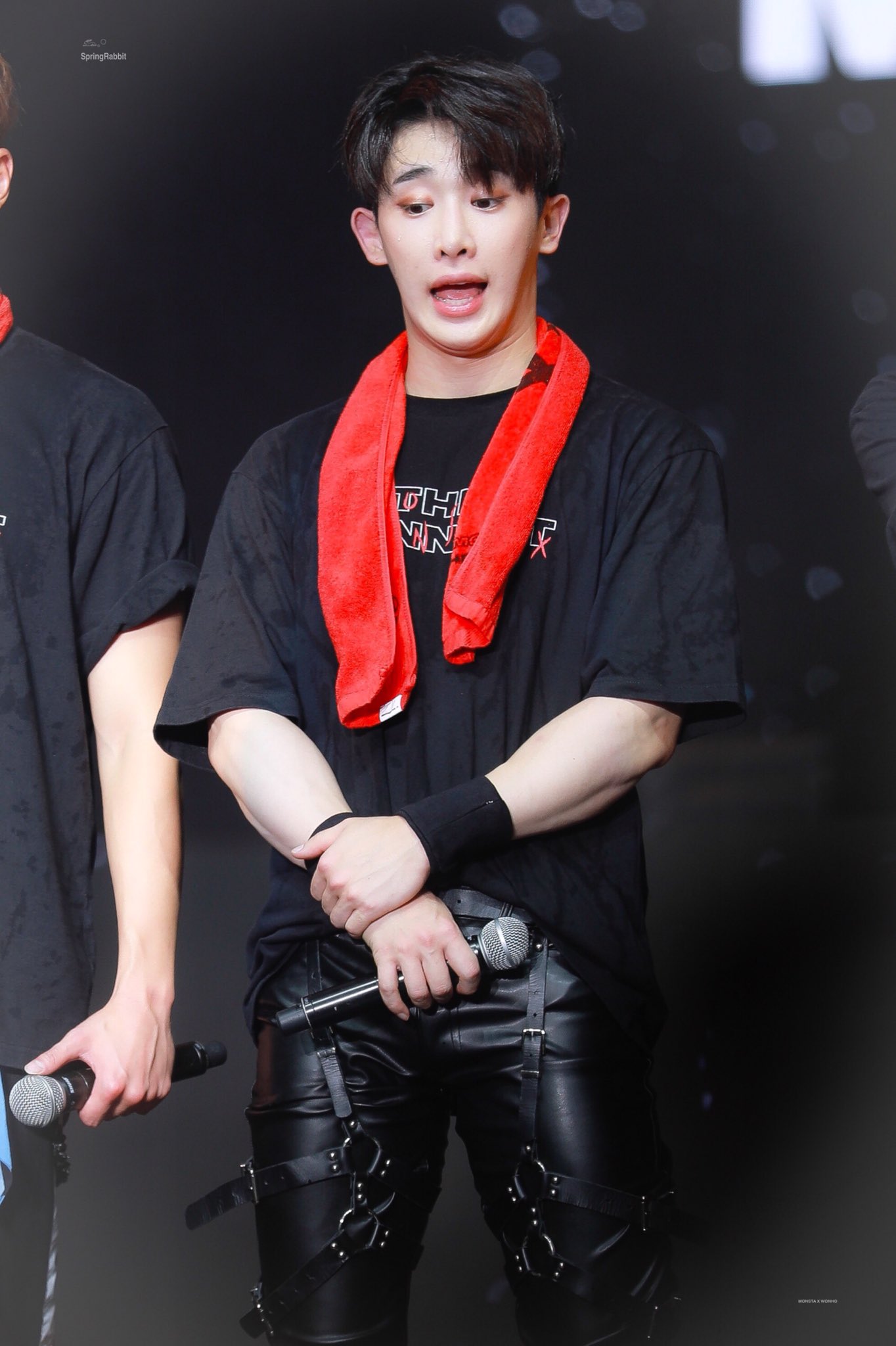 Spring Rabbit. on Twitter: "180714 대만 #MONSTA_X #원호 #몬스타엑스 #THE_CONNECT #몬스타엑스월드투어 #MX_2ND ...