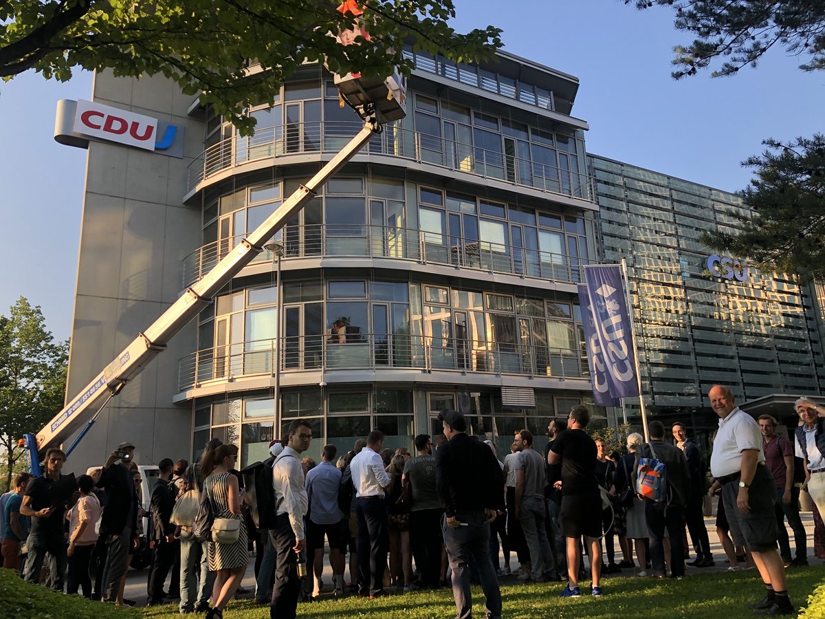 Die CDU Bayern wurde soeben gegründet : r/de