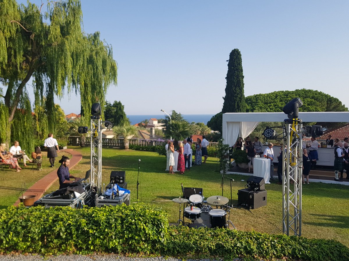 Corporate Event Management Agency – Maximillion