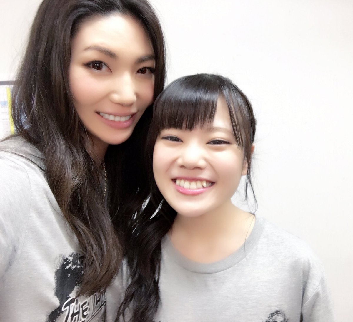 RAYCHELL on Twitter: "THE THIRD(仮)改め RAISE A SUILEN レイズ ア スイレン 通称RAS ラス のメンバー！！ 夏芽🥁＆リコピン🎸＆れおちゃん🎹 ...