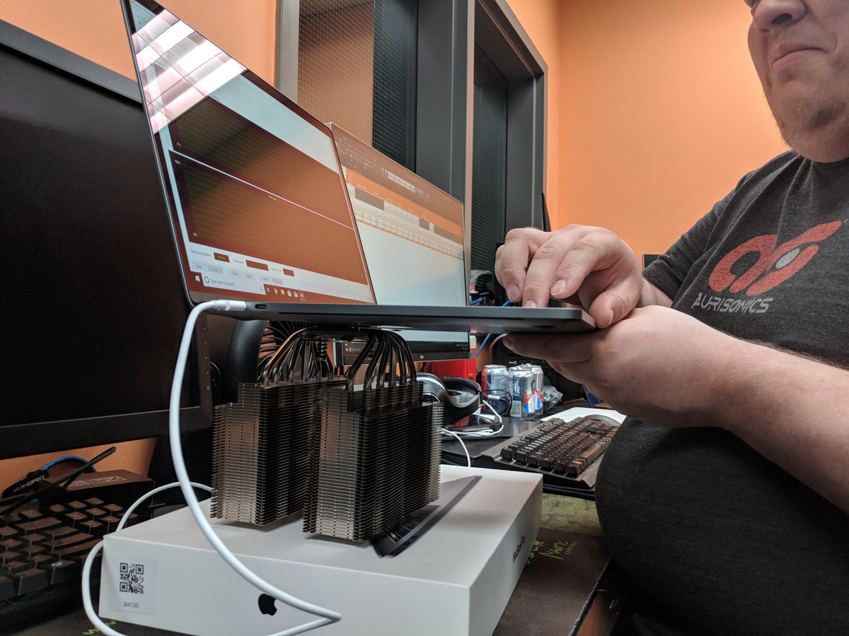 Linus tech tips last pc hardware monitoring - thisfeti