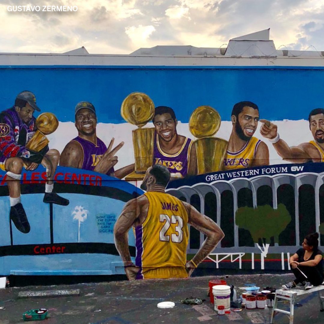 New LeBron/Lakers Mural in LA : r/nba