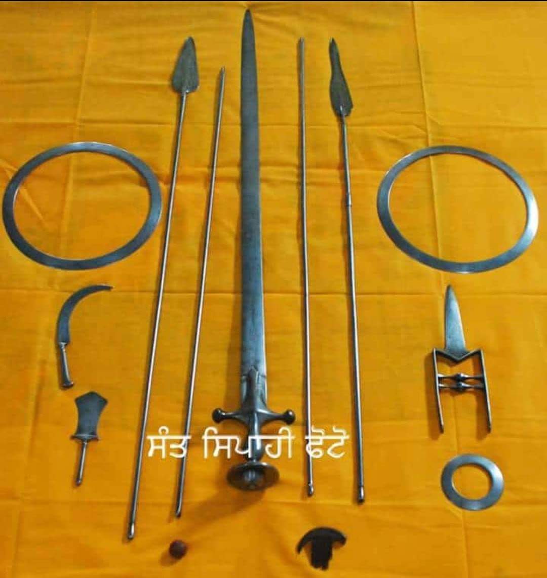 Guru Gobind Singh Ji Weapons