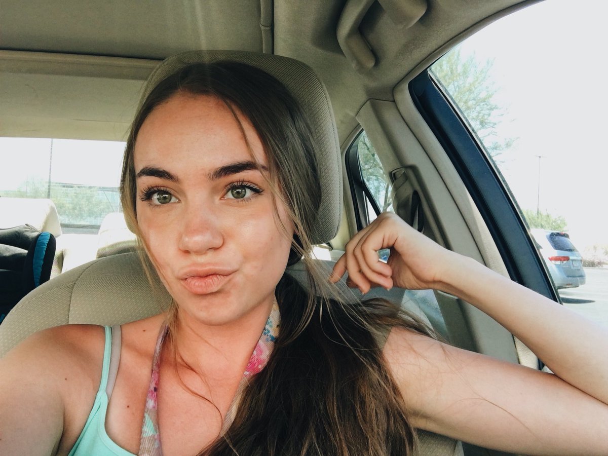 Madalyne (@madalyne_bell) | Twitter