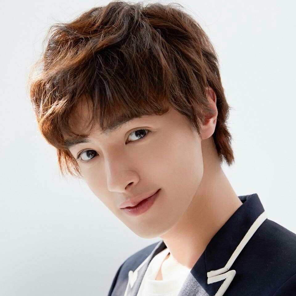 Shun Oguri And Kim Hyun Joong