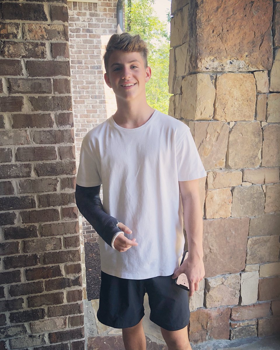 172 best Twitter u/mattybraps images on Pholder | make sure to hold the ...