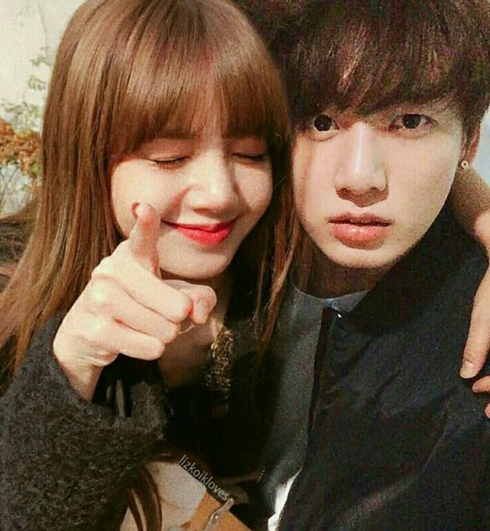 Foto Jungkook Dan Lisa Saling Lirik Jungkook Bts Dan Lisa Blackpink ... Foto Jungkook Dan Lisa Saling Lirik Jungkook Bts Dan Lisa Blackpink ...