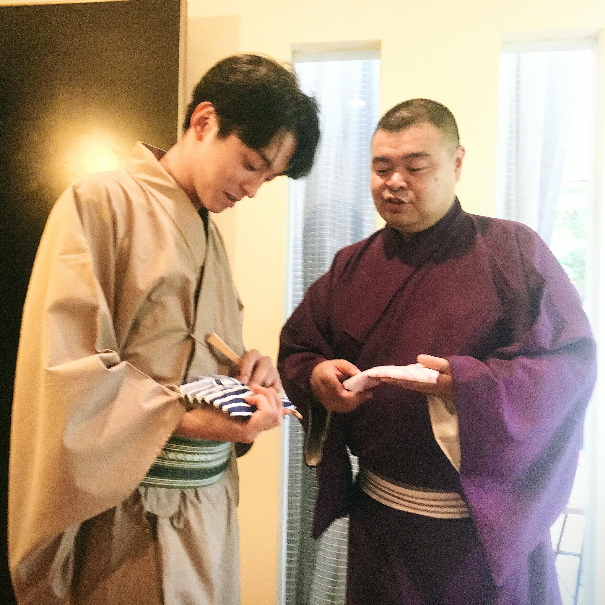 映画「ねぼけ」公式 On Twitter 【満員御礼!『ねぼけ』イン藤野!】 先日開催されました映画『ねぼけ』上映会イン藤野、満員のご来場誠にありがとうございました! なんと三語郎と小万亀