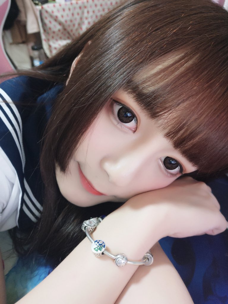 星野凛rinko on Twitter: "jkと白ストッキングでーす https://t.co/xdn6YM6oFE" / Twitter