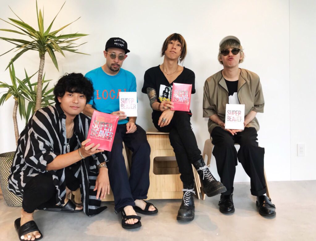 SUPER BEAVER on Twitter: "【 発 売 中！】 DVD/Blu-ray+本 『LIVE VIDEO 3 Tokai No Rakuda Special at 日本武道館 ...