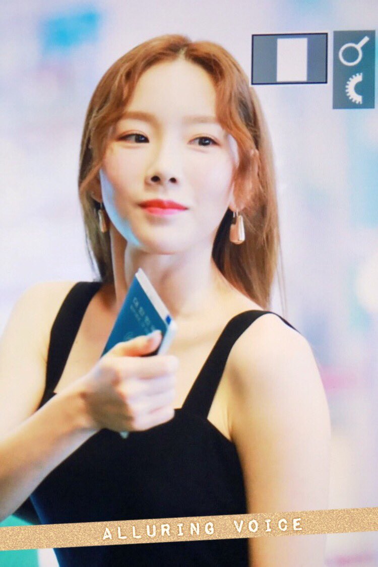 Alluring voice on Twitter: "180727 오늘 태연이 다 했다. #태연 #TAEYEON…