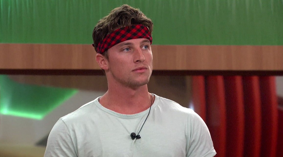Big Brother Junkie👁 #BB20 on Twitter: "Week 5, RT & LIKE If You're Team BRETT! #BB20…