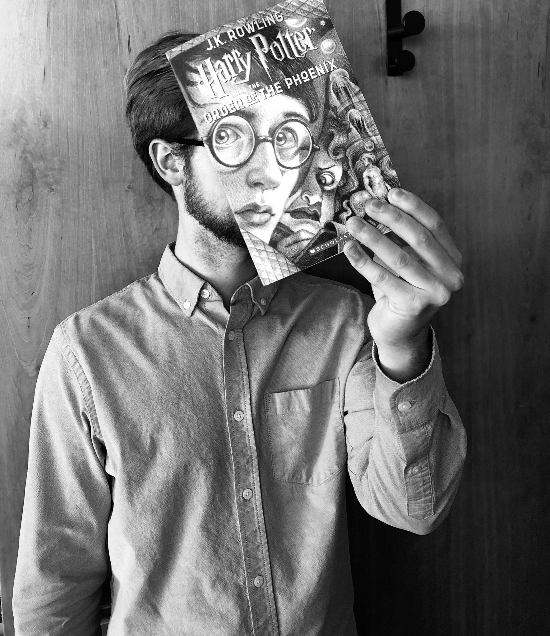 #BookFace ชาแลนจ์ใหม่ที่คนรักหนังสือต้องกลายเป็นหนังสือ! | Dek-D.com