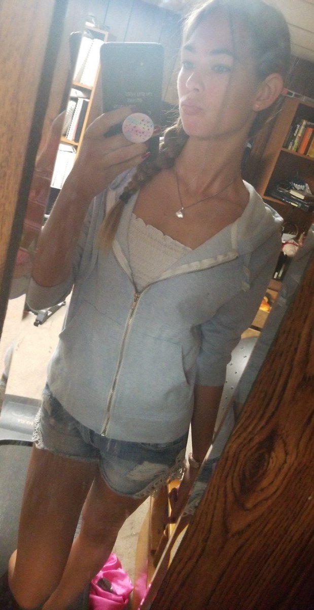 Ashley Devries (@PrincessAD143) | Twitter