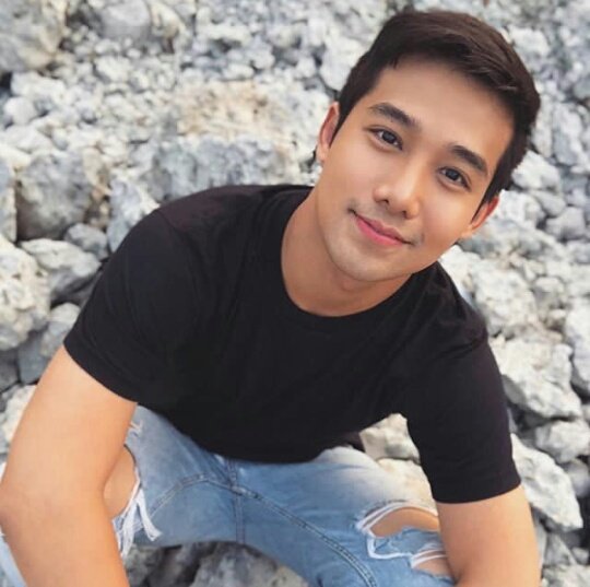 Andrea 🙈 (@bulay_andrea) | Twitter