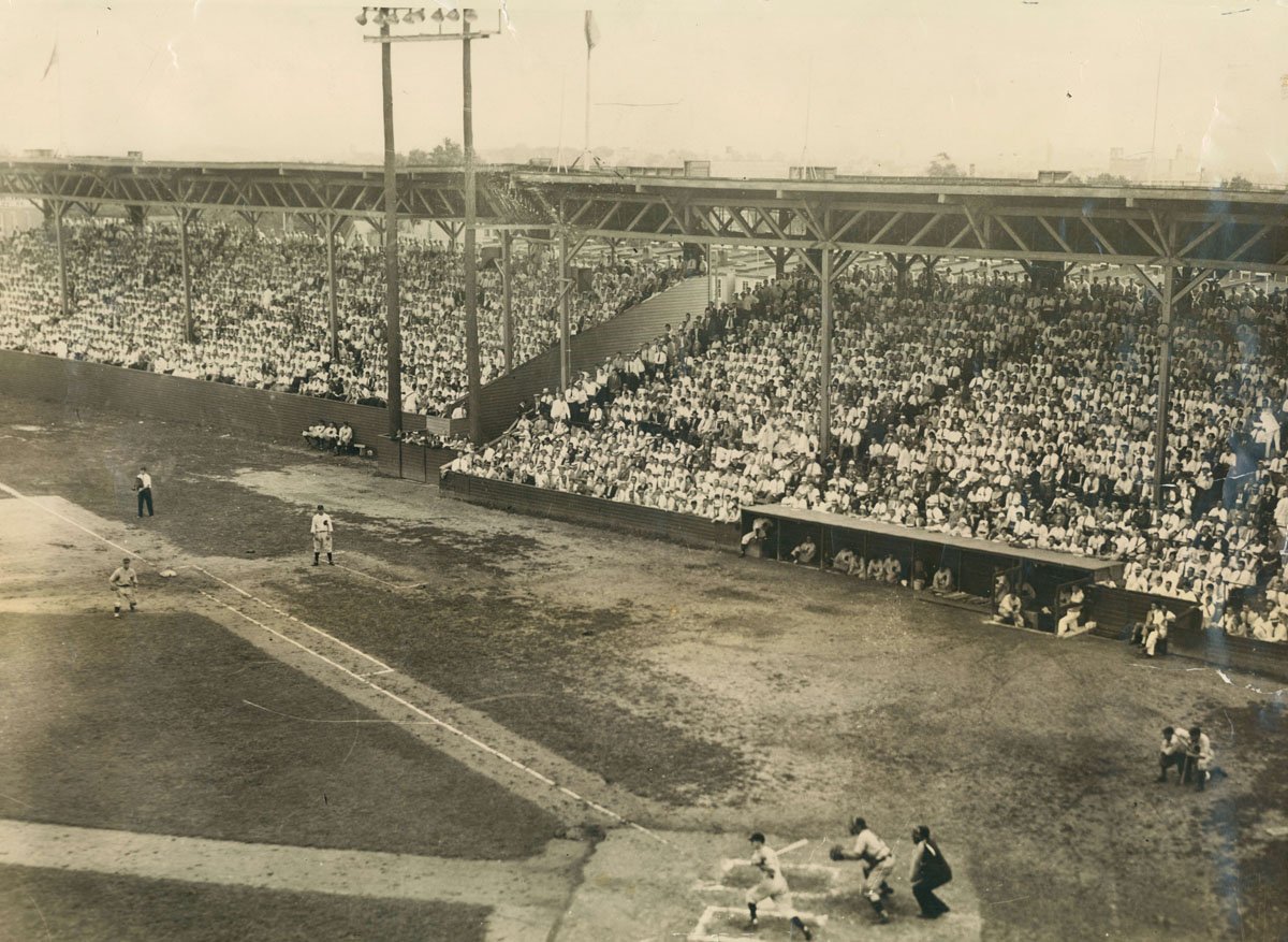 Old-Time Baseball Photos on Twitter: "Oriole Park, Baltimore April 1934 - Originally built for ...