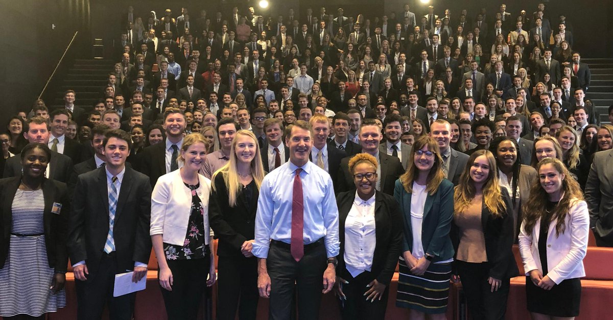PNC CEO, Bill Demchak, joins our 2018 Summer Interns after taking part ...