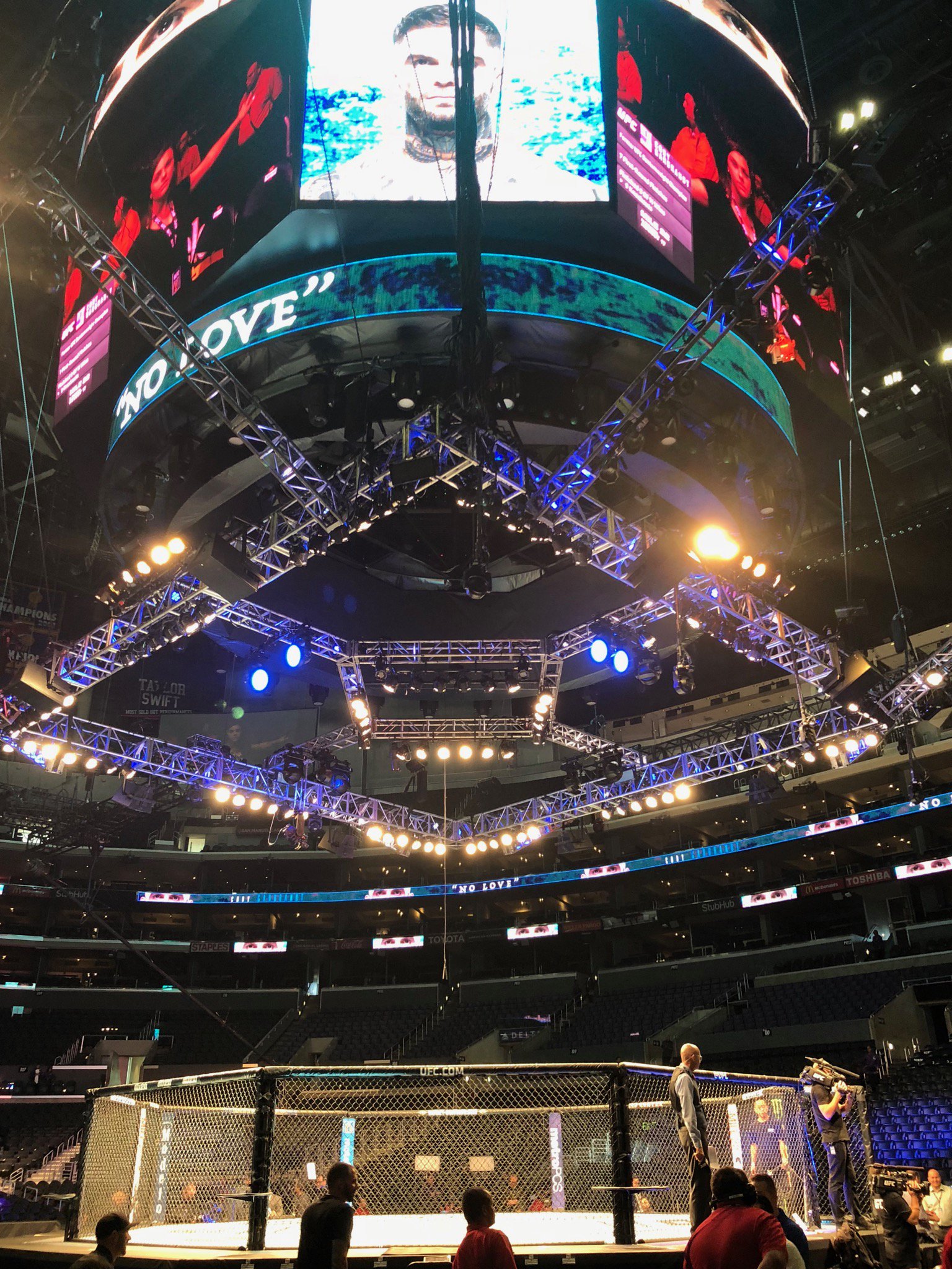 Ufc Fight Pass On Twitter One Hour One Of The Biggest Cards Of The