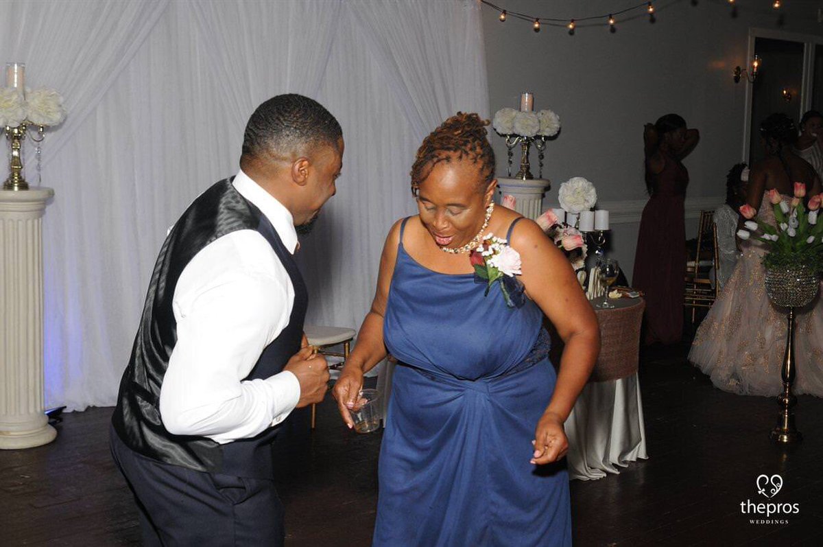 Keesha Brooks, Founder/Owner of Reason-a-BOWS (@reasonabows) | Twitter