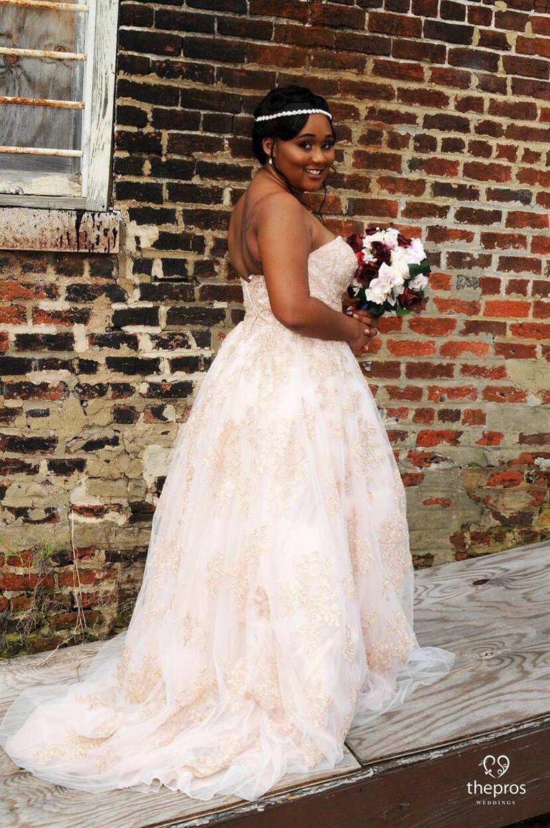 Keesha Brooks, Founder/Owner of Reason-a-BOWS (@reasonabows) | Twitter