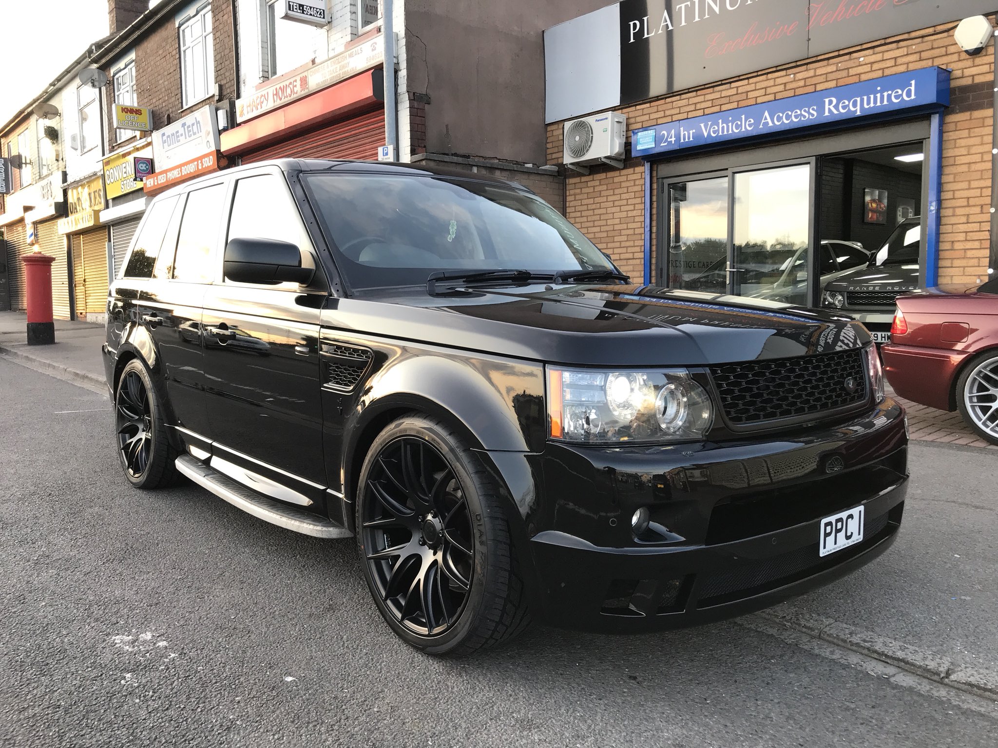 2010 Range Rover Blacked Out