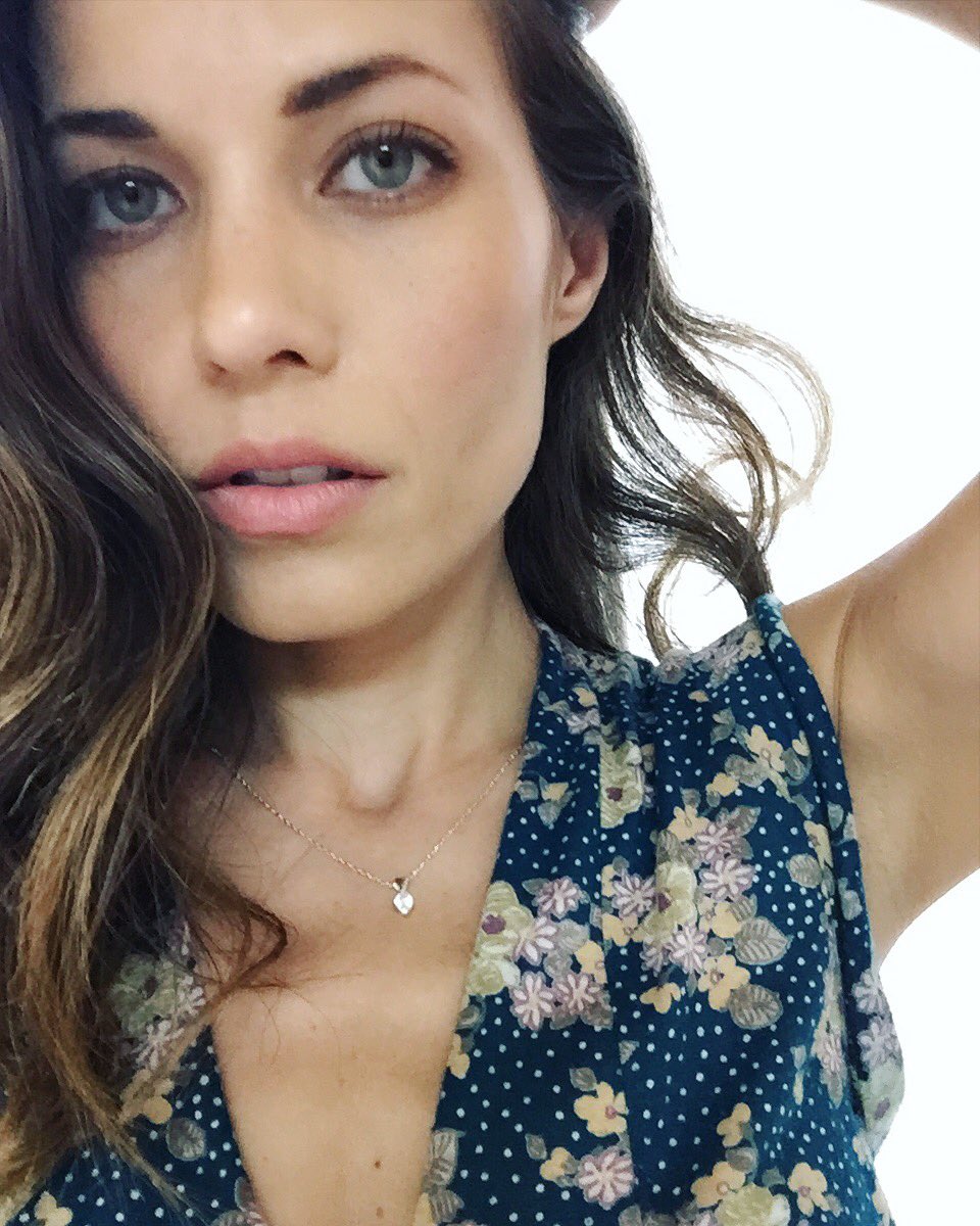 Angie Patterson's Instagram, Twitter & Facebook on IDCrawl